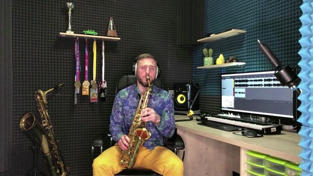 Shawn Mendes, Camila Cabello - Señorita (Saxophone Cover Artur_Sax_Sochi)