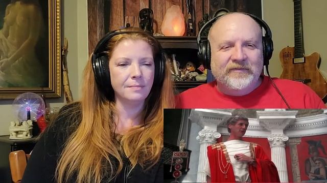 Monty Python - Biggus Dickus - смотреть видео онлайн от ...