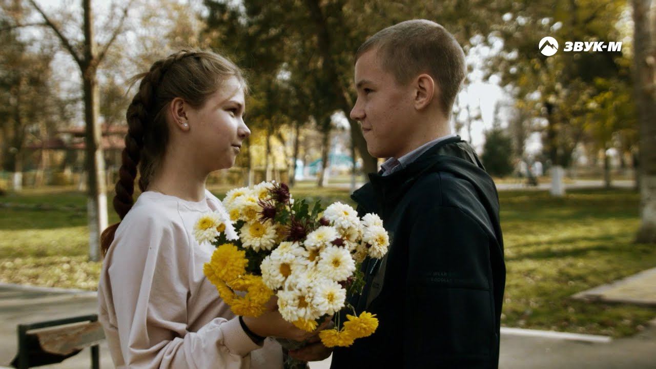 Аливка, Гром - 10 из 10 | Премьера клипа 2021 - смотреть видео онлайн от «ZVUKM TV» в хорошем ...