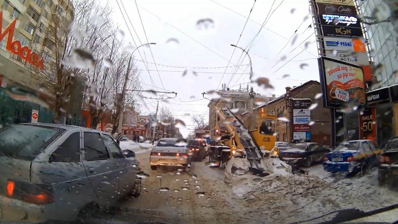 «Серебряный дождь» об ужасных саратовских дорогах
