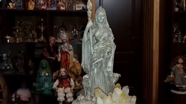 ЧТО ВЕДЬМА НИКОГДА НЕ СДЕЛАЕТ . ИНГА ХОСРОЕВА . ВЕДЬМИНА ИЗБА.