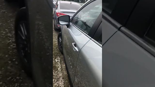 Мазда CX-5 2017 , завтра аукцион . Думаю уйдет в районе $6000 - 6500 .