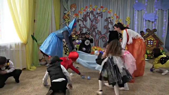 Праздник осени 2019 в детском саду.mp4