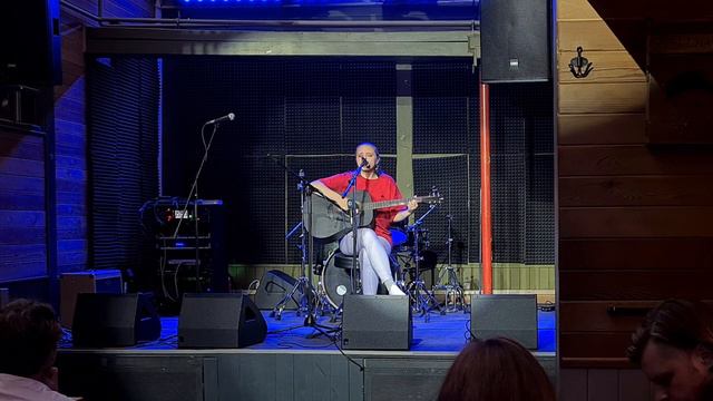 Вика Маркова (MarVi) - Daddy Issues (cover),  Падение, Тень, Послание бывшим друзьям, Если...