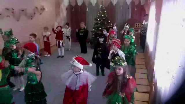 новогодний утренник в детсаду 24.12.2015