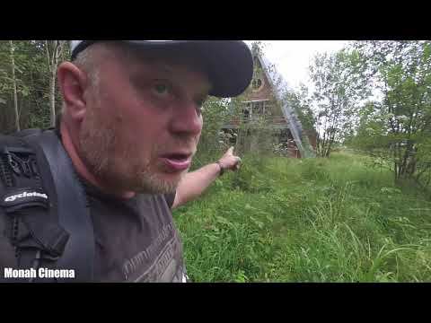 Заброшенная турбаза на реке в Калязинском р-он. Тверской области. Трава по пояс значит нет ни кого.