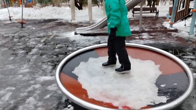 Лианозовский парк 12.12.2023г. — сделано в Clipchamp