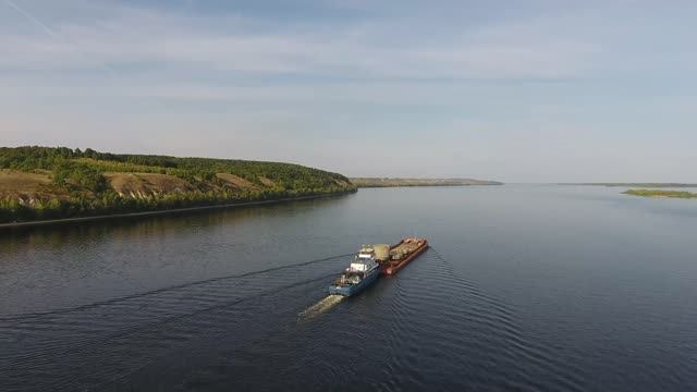 Волжские просторы. Лбище, острова Средний и Спорный. Самарская область.