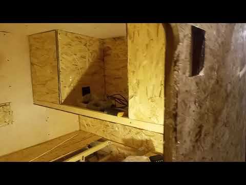 Живой модуль(шкафы, софа, начата работа по кухне и так по мелочи)