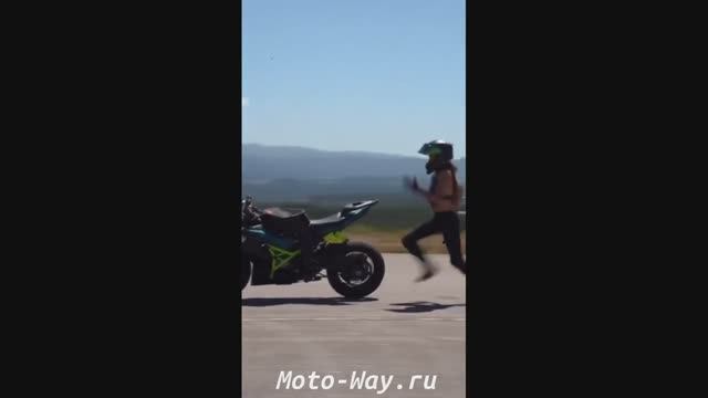 Мото-фитнес? Это возможно!
Внимание! При просмотре видео возможно возникновение одышки! )))