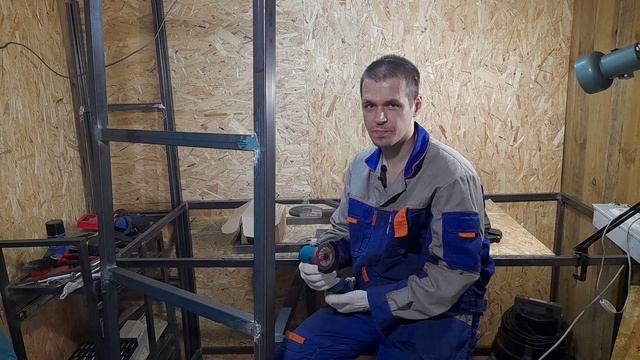 Новый верстак своими руками из профильной трубы (часть 1)