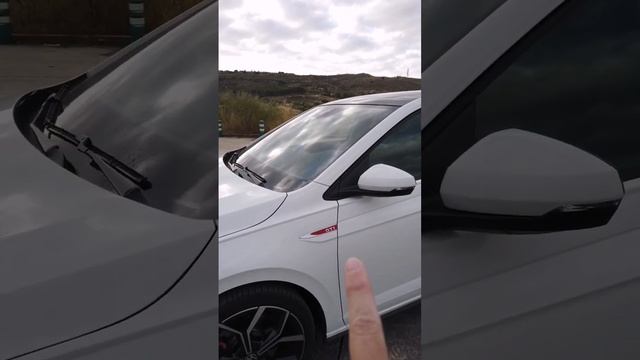 Nuevo Volkswagen Polo GTI 2022, un compacto divertido y potente!