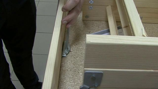 ДЕРЕВЯННАЯ ЧЕРДАЧНАЯ ЛЕСТНИЦА ЧЛ 14-18