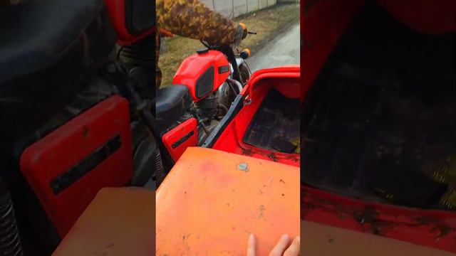 Иж Планета требует бензин
