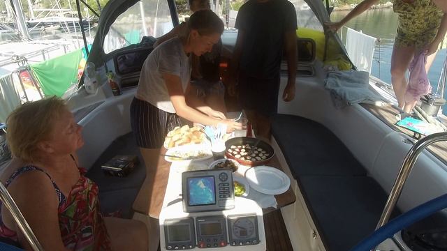 Lens: На яхтах в заливе Фетхие, Турция