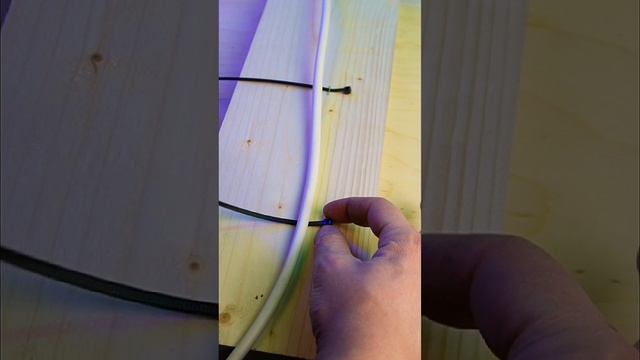 Простая идея как можно закрепить провод  #short #tiktok #diy #Самоделка #Своимируками #Поделки
