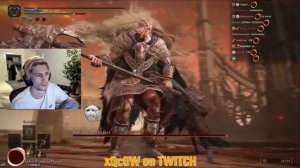 GAMERS FIGHT EPIC BOSS of GODFREY, FIRST ELDEN LORD BOSS FIGHT REACTIONS - HOARAH LOUX - ELDEN RING
