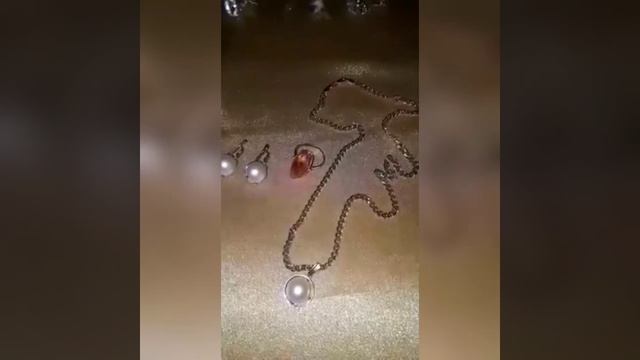 ФАРТОВЫЕ  ЗРИТЕЛИ ВЕДЬМИНОЙ ИЗБЫ….ИНГА ХОСРОЕВА . ВЕДЬМИНА ИЗБА ?
