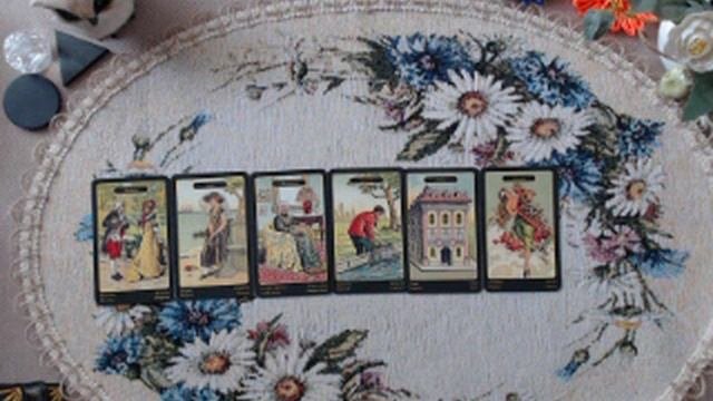 Что тревожит соперницу?   гадание, таро