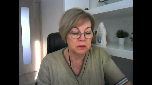 Распаковка заказа каталога №5 Faberlic.mp4