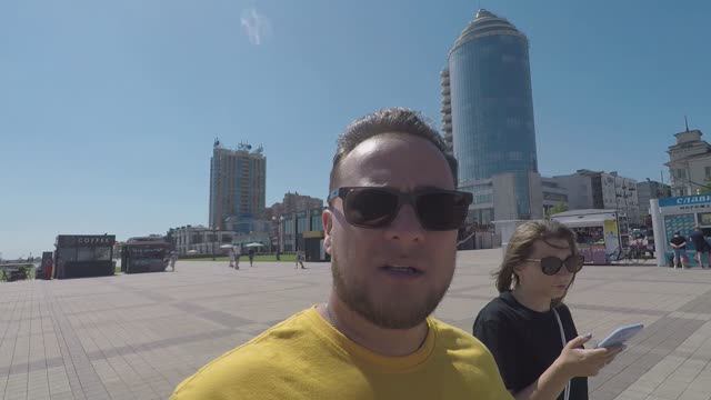 Гуляем по Новороссийску, зашли в Эники Беники