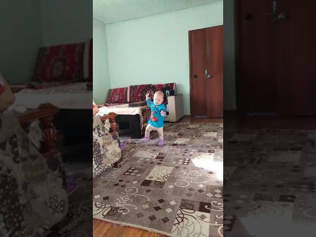 первые шаги и падения)