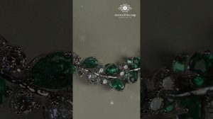 Золотое колье с бриллиантами и изумрудами. Хадижат Алисултанова. Ювелирные украшения АнтикЮвелир.