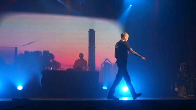 Кровосток - Думай позитивно (live) [Санкт-Петербург, Космонавт, 11.12.2021]