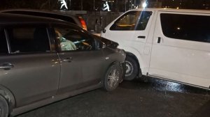 ДТП на Строителе - Вингроад и Хайс.