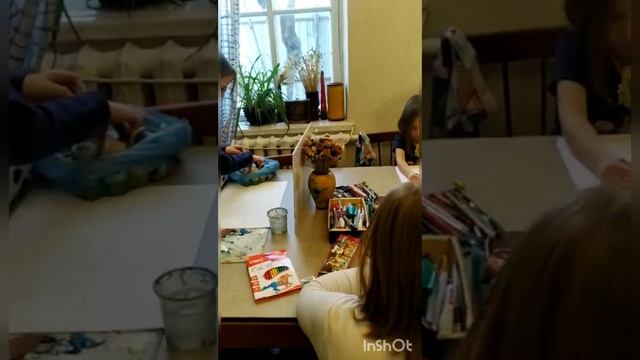 Урок рисования в нашей уютной мастерской