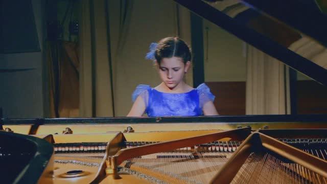 Неведомская Елизавета  - Ф. Шопен: Ноктюрн, Op. 72 e-moll (1827) (2016).