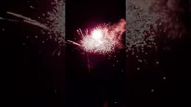 Фестивальный Салют