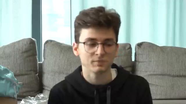 1 мальчик 100 посылок - TheBrianMaps