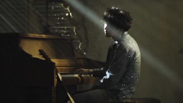 BTS (방탄소년단) 'FAKE LOVE' Official MV