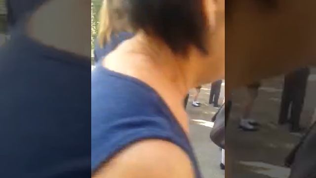 3.09.18 Первоклассники запускают воздушные шарики в небо