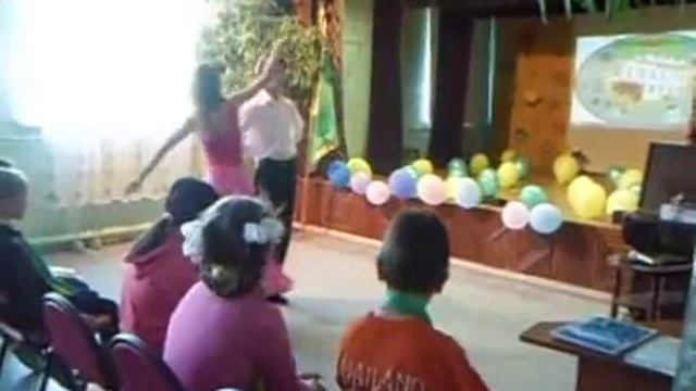 Вальс И. Штрауса "Сказки Венского леса"