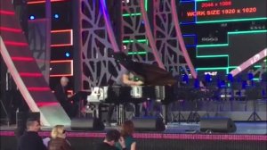 Алина Гросу на волнах Новой Волны  День финальный 11/10/2015
