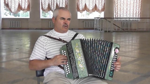 Поет Вячеслав Двоеглазов 19.08.2015