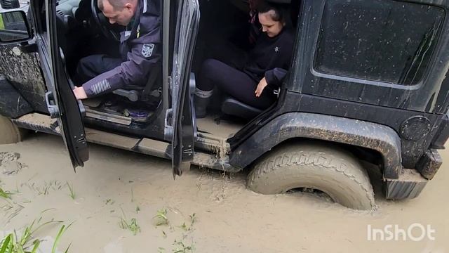 Лёгкий маршрут на пол часика. Фрилендер и Аутлендер нагибают УАЗа на 38" колесах.