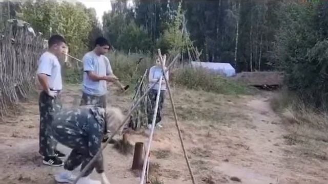 Межпоколенческая площадка национального взаимодействия Агыр и жиан. Стрельба из лука.