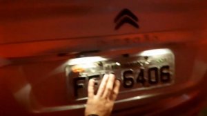 luz de placa em led  c4 lounge