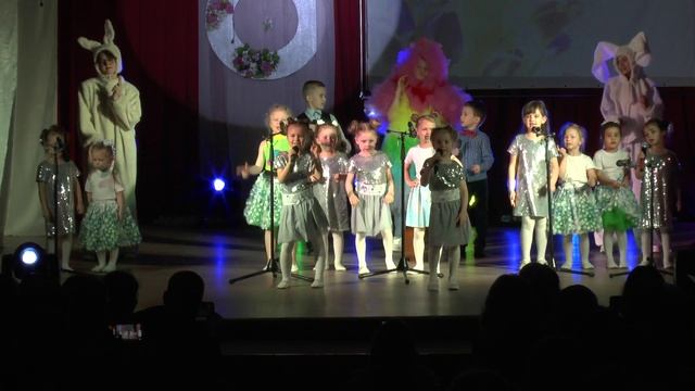 00003_02 Концерт 8 марта 2023 в Магдагачинском районном доме культуры