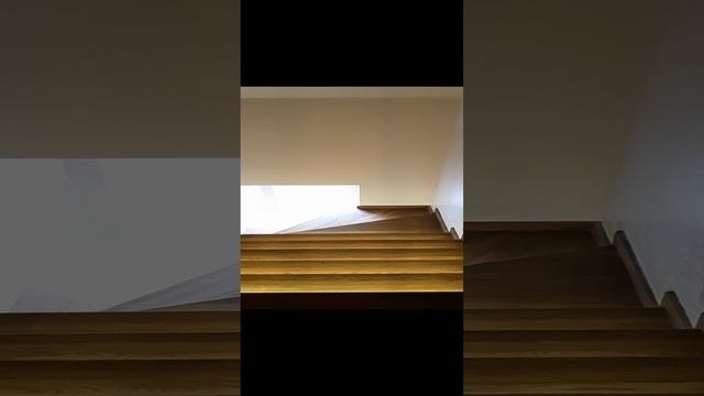 Лесенка из дуба с подсветкой