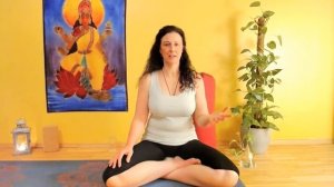 ✨YOGA PRANAYAMA:✨ LUNGEN-REINIGUNGS-ATMUNG oder "Strahlender Schädel" / "Kapalabhati"