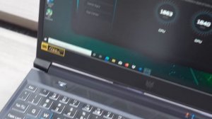 Makin ELIT, Tapi Worth It? - Predator Helios 300 (2021)