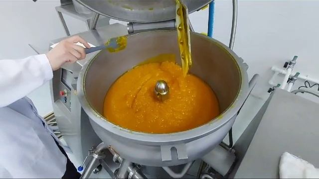 Универсальный котел ССМ 200 литров. Варка начинок.