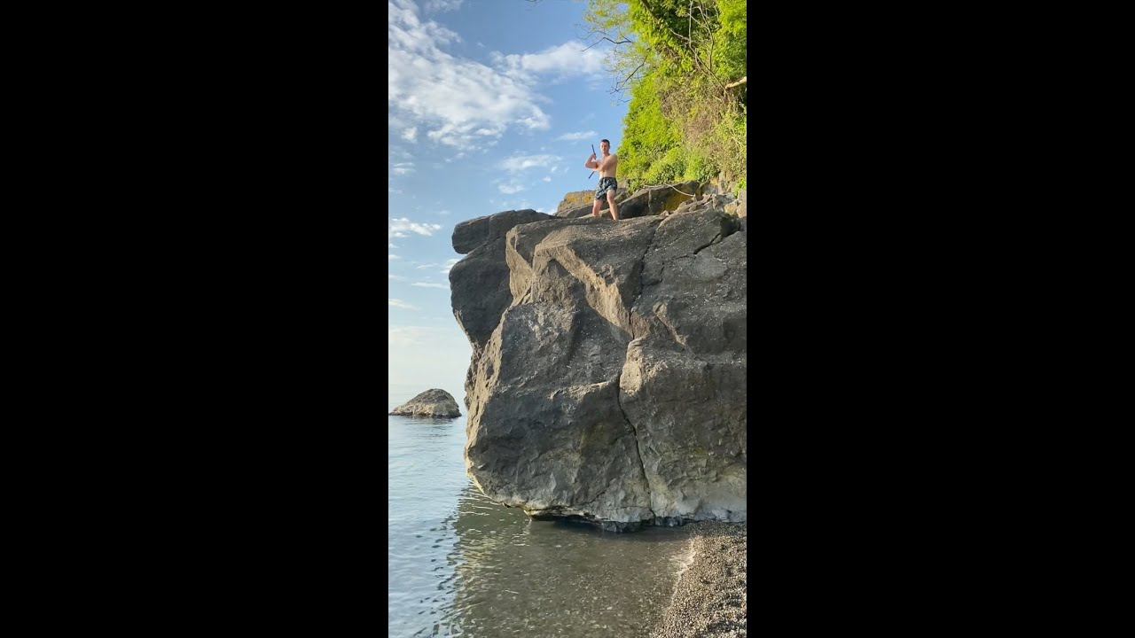 Mtsvane Kontskhi Nunchaku