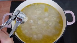 Супа с тиквички. Лесна, евтина и много вкусна рецепта с тиквички