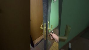 Входные металлические двери в Москве с установкой под ключ! Реставрация, замена замков, обивка двери