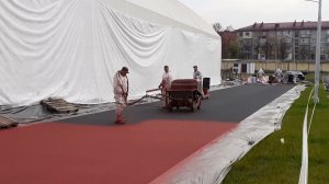 Нанесение напыляемого слоя покрытия спрей-машиной